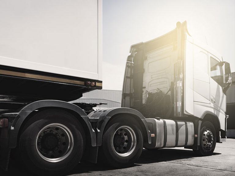 LKW-Basiswissen kompakt - mehr Klarheit im Straßenverkehr